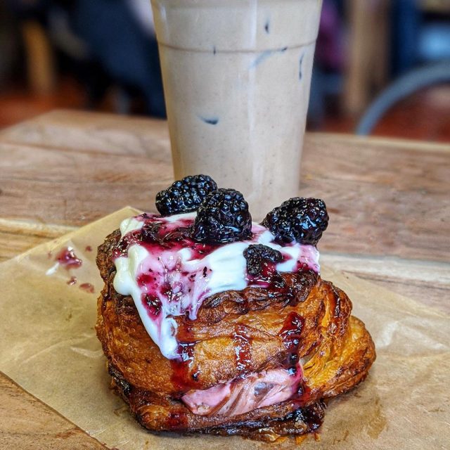 Ultimate Guide to The Best of Logan Square - Urban Tailz